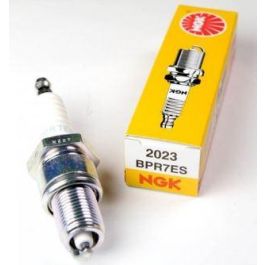 S/SEED NOW USE BPR7ES . NGK SPARK PLUG BP7ES 1034